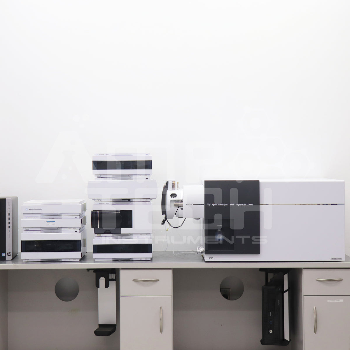 Agilent 6490 Triple Quadrupole LC-MS/MS System w/ 1200 1260 Infinity F ...